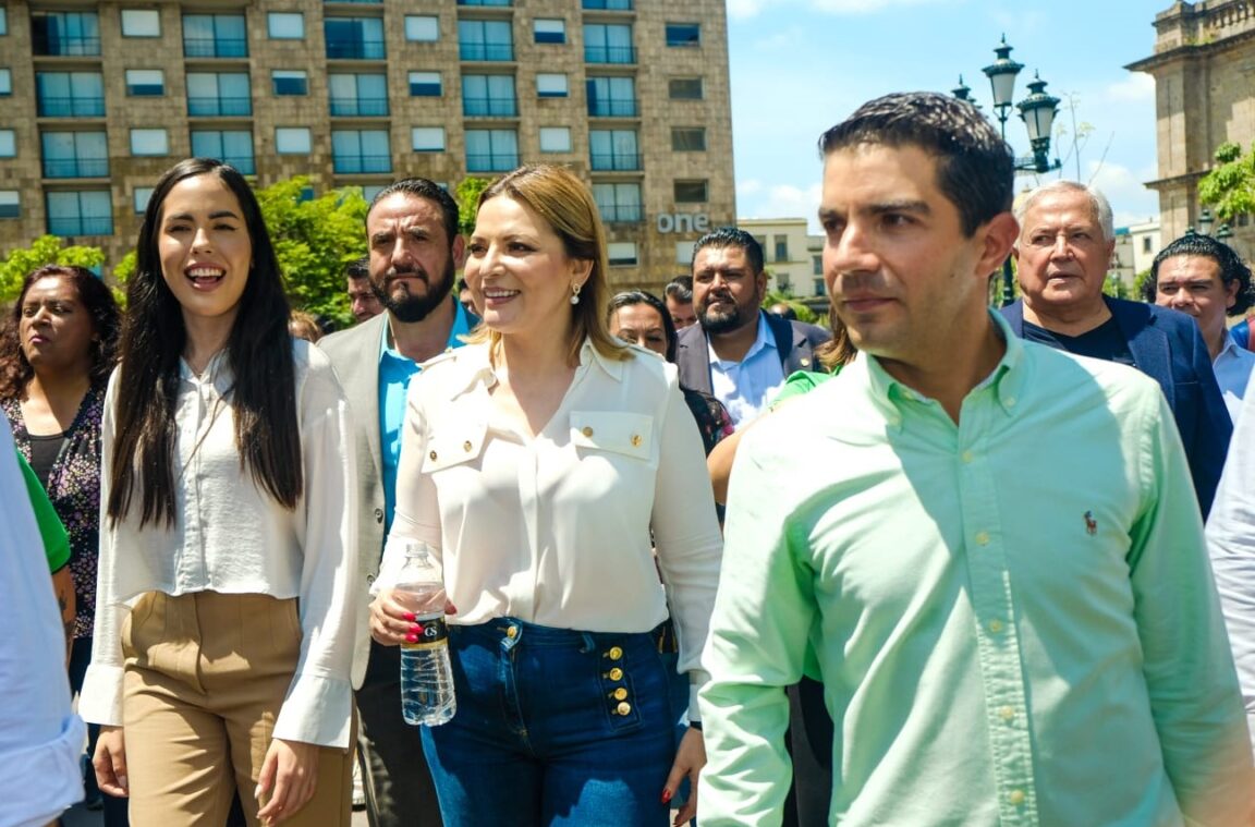EL PVEM “destapa” a la polifacética Claudia Delgadillo – Marcatextos